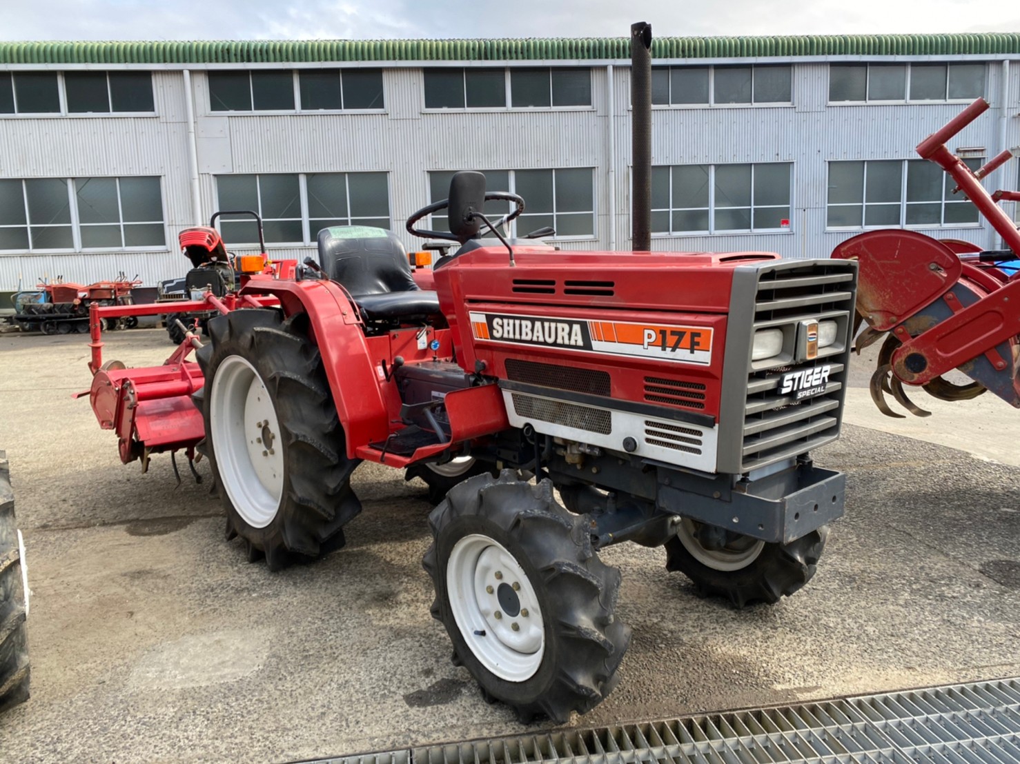 P17F - ワールドブリッジ株式会社