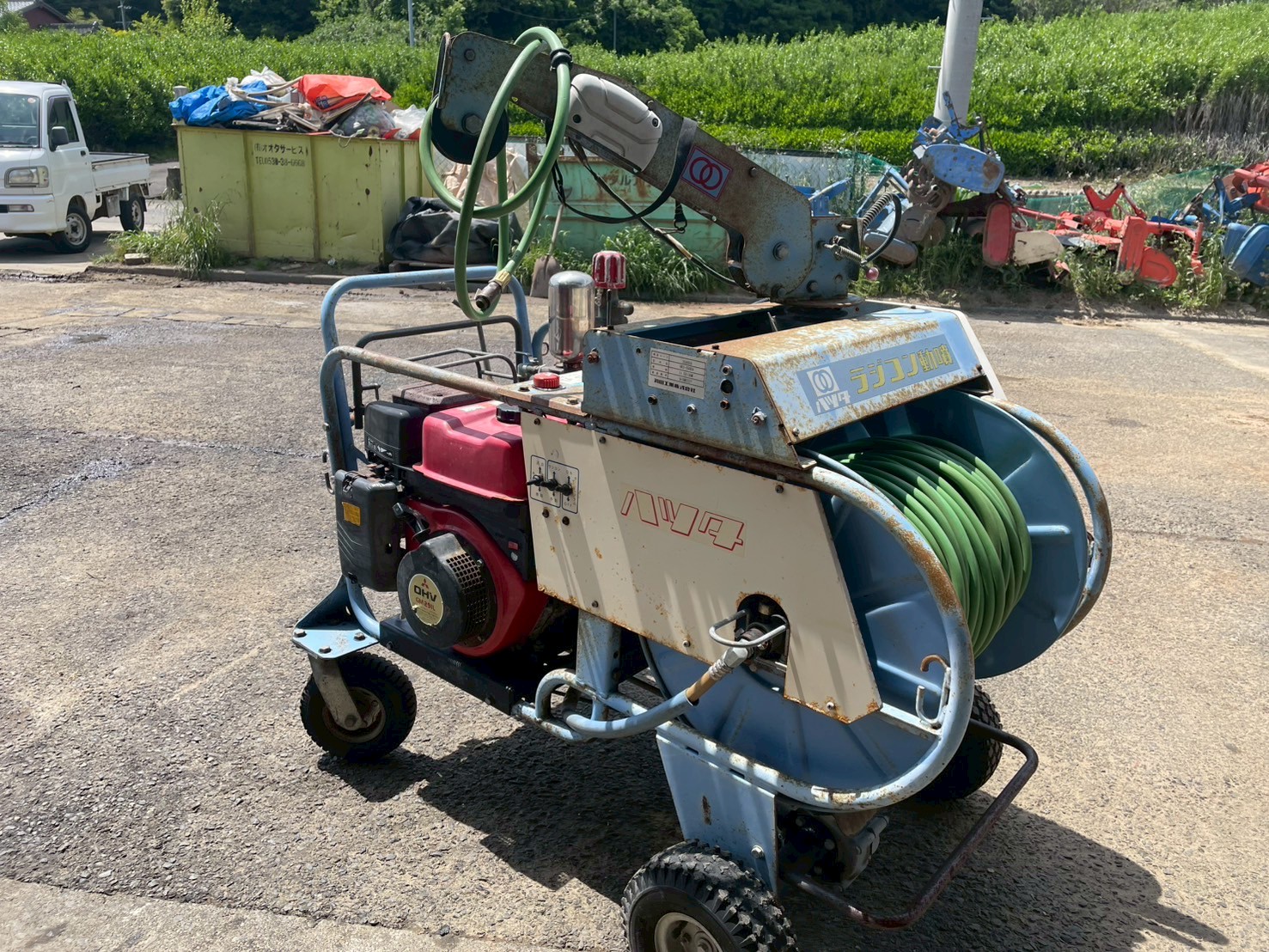 HR3-550DX(Radio-controlled power sprayer) - ワールドブリッジ株式会社