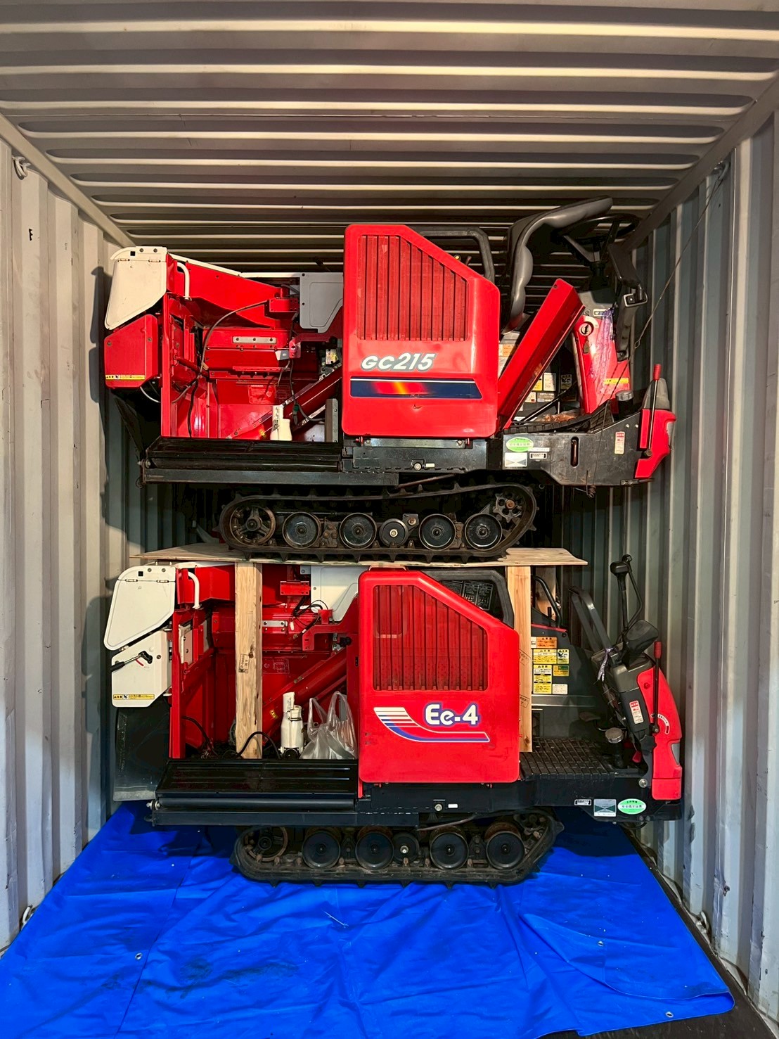 Vanning for Southeast Asia!! - ワールドブリッジ株式会社